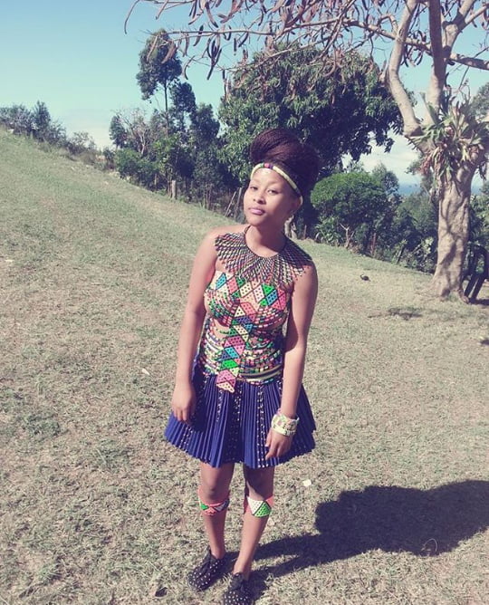 Maiden In Umemulo Traditional Beaded Attire – Clipkulture