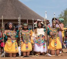 Nokuthula Mabika With Her Squad In Zulu Traditional Umemulo Attire ...