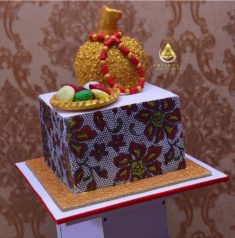 Gold Palmwine Calabash cake for Traditional Wedding – Clipkulture