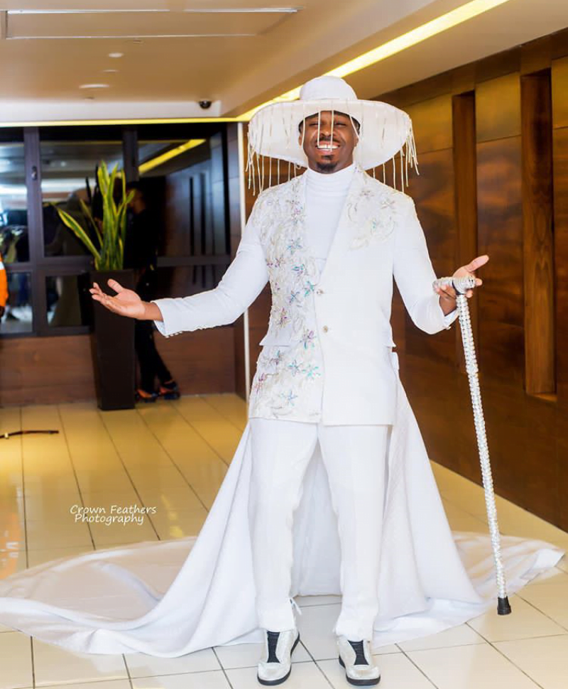 Clipkulture | Pretty Mike In All White Ensemble For Headies Awards 2019