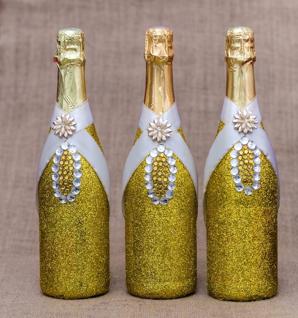 Clipkulture | 15+ Engagement Packing Ideas and How to Get it Done